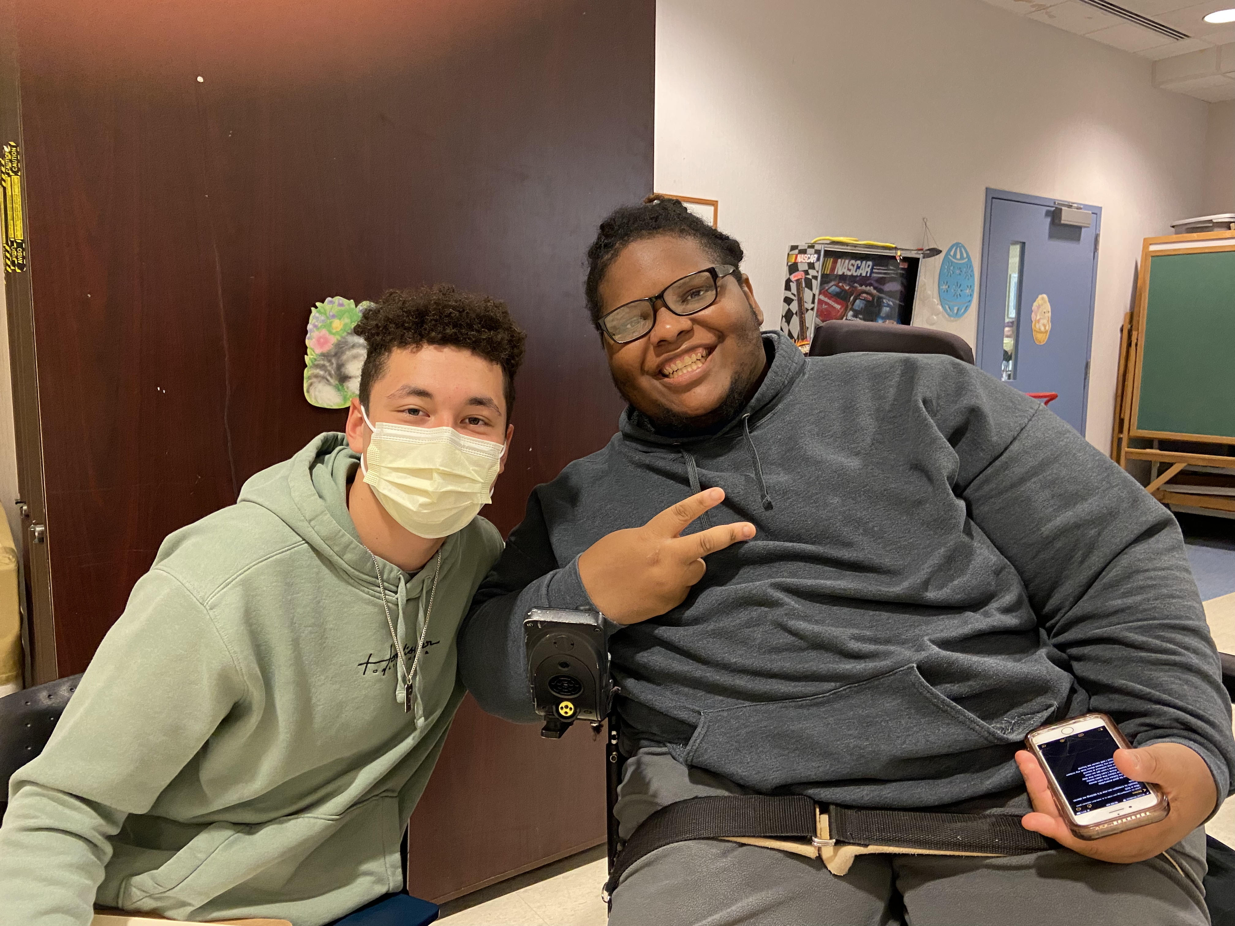 Story Class Collaborates with Residents of Good Shepherd's Raker Center